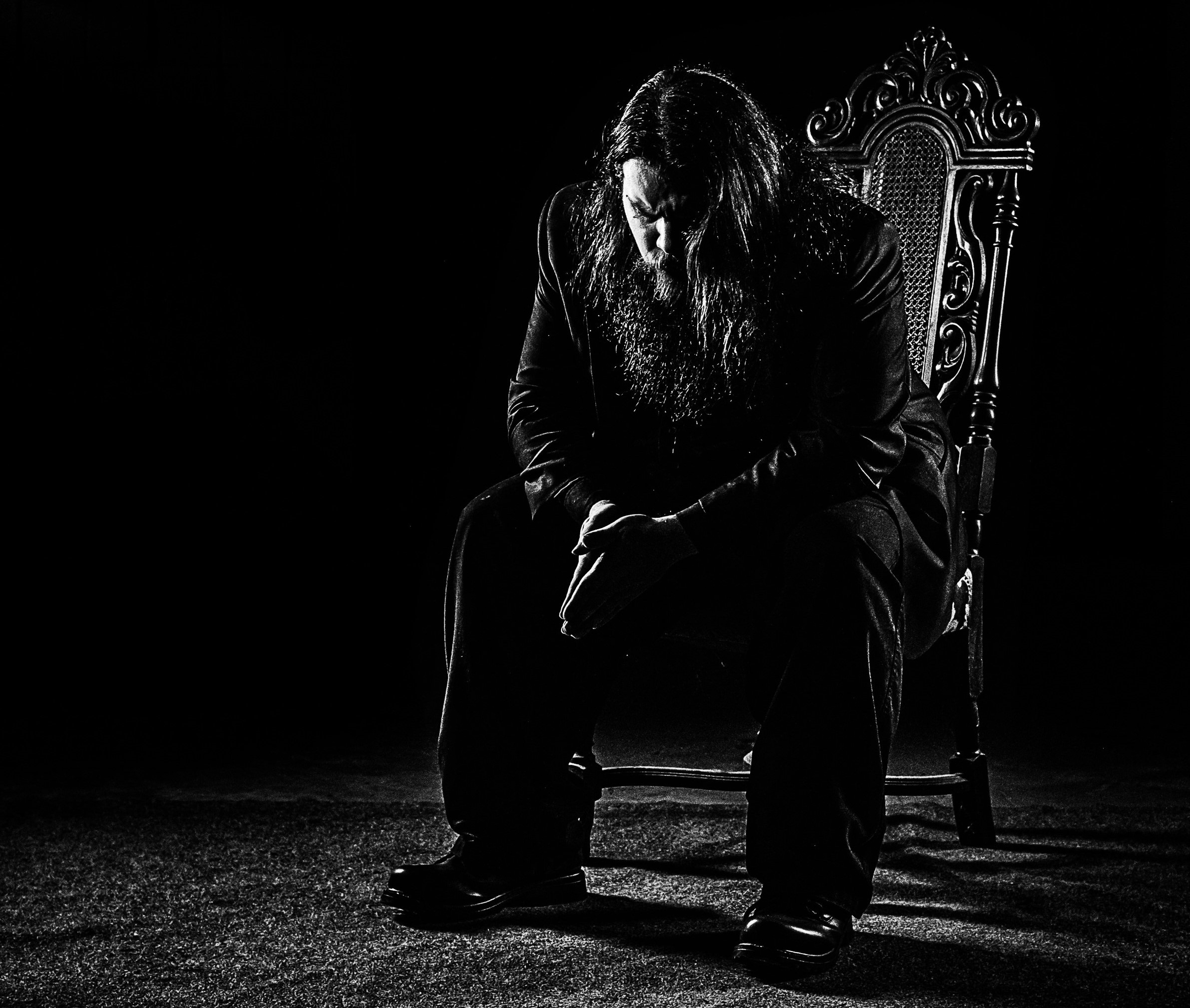 THE RETICENT RELEASES DARK SOMBER COVER OF METALLICA’S “FADE TO BLACK ...